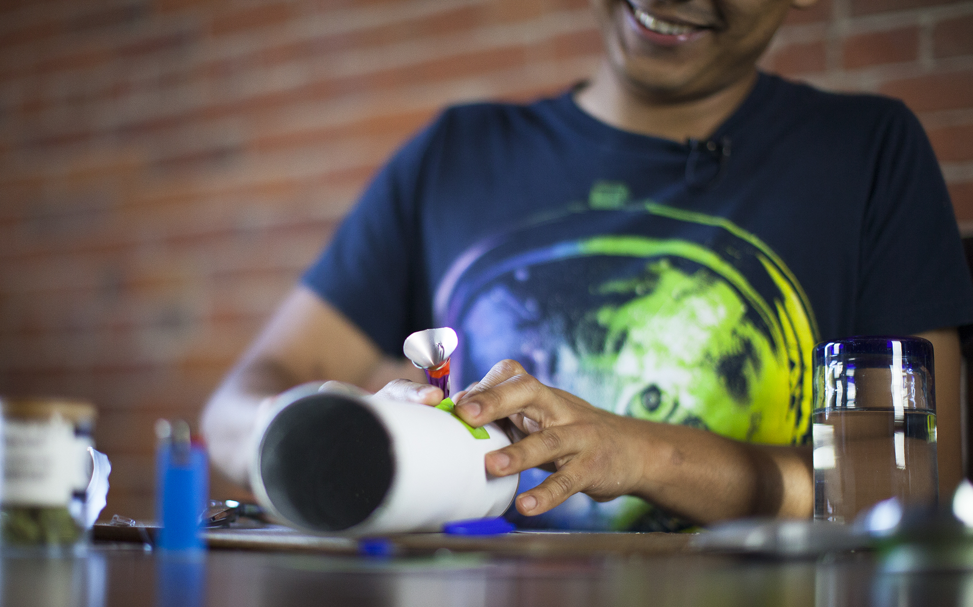 How to Make a Homemade Bong or Pipe: 7 DIY Tips | Leafly