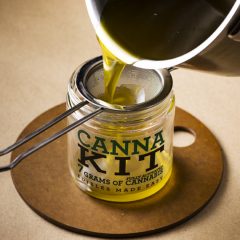 Haute Box: 9 Must-Have Rose Gold Cannabis Accessories | Leafly